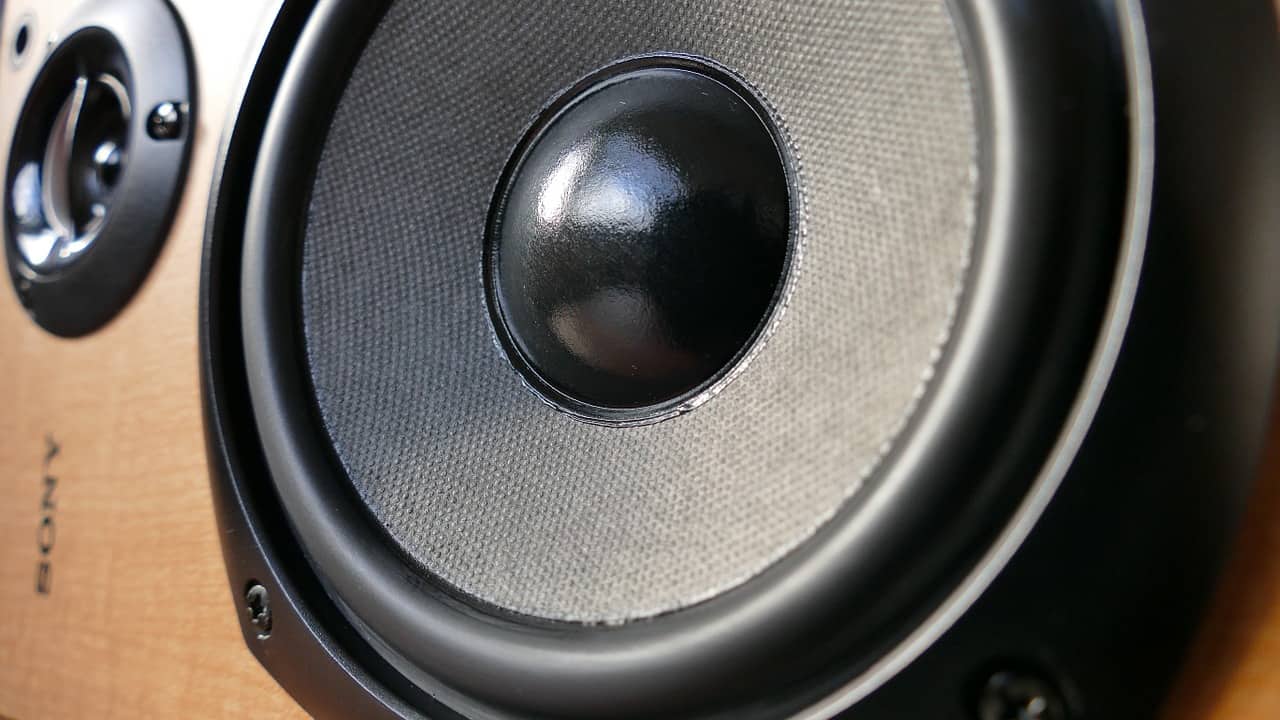 Guide to Buying an Integrated Home Sound System – Digital Integration